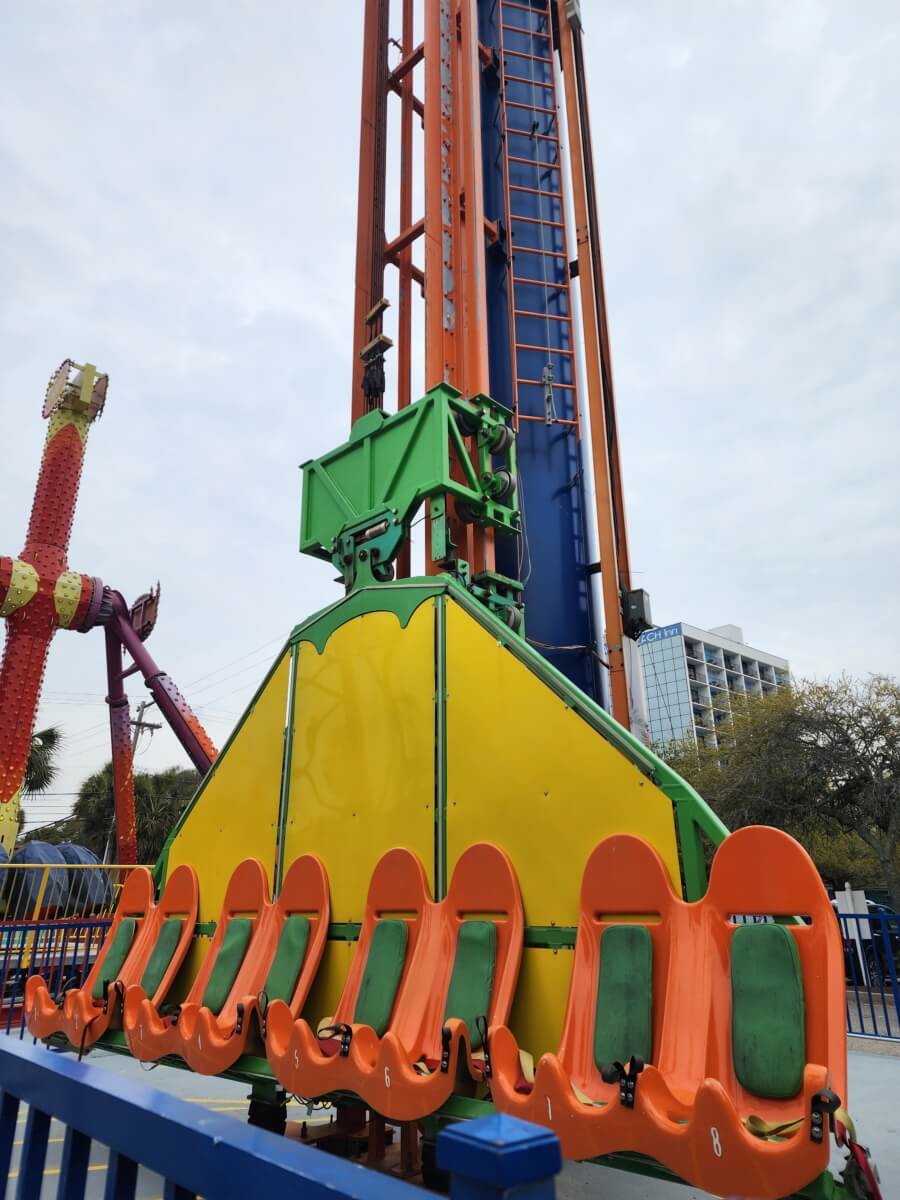 Test Your Guts at Myrtle Beach Amusement Parks & Rides