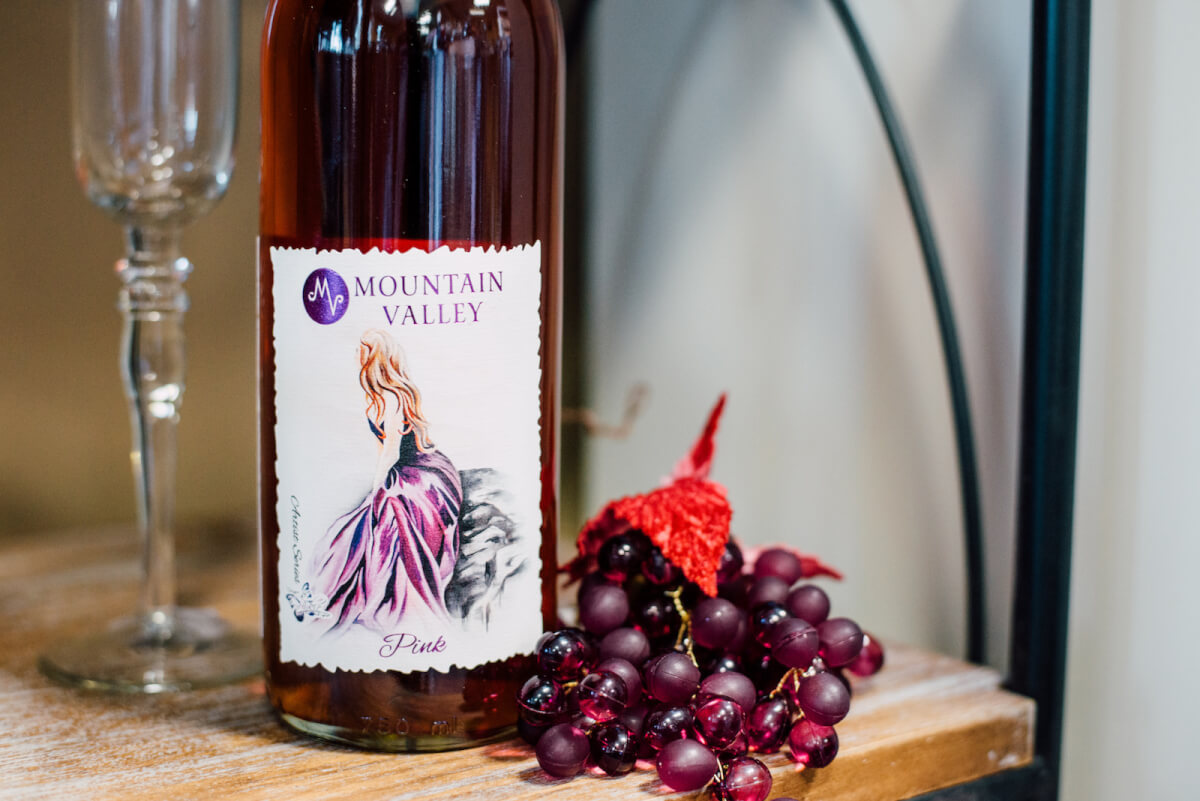 Mountain Valley Winery Pigeon Forge TN