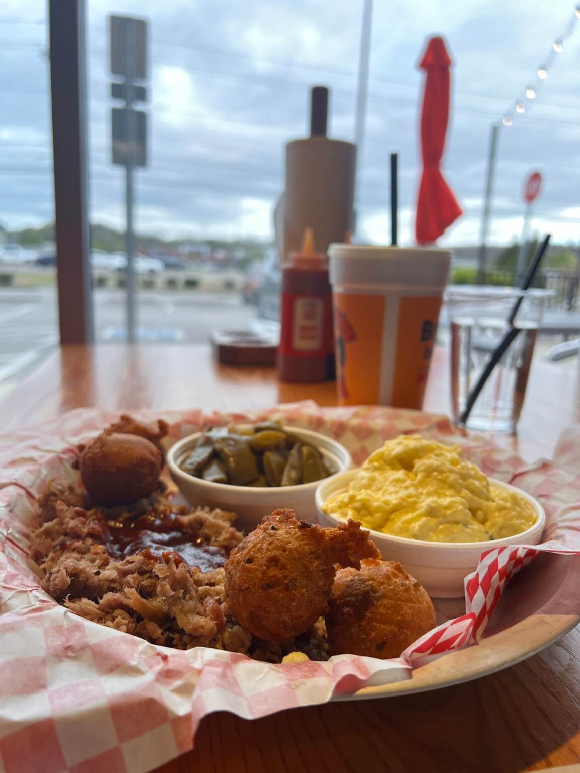 Best BBQ in Pigeon Forge | Top BBQ Restaurants